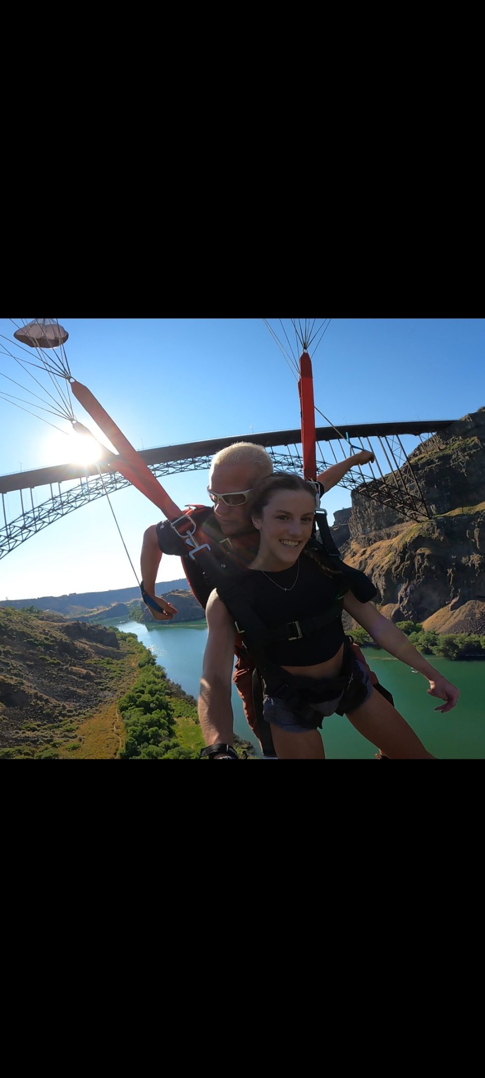 Photo Gallery - Base Jump The Bridge