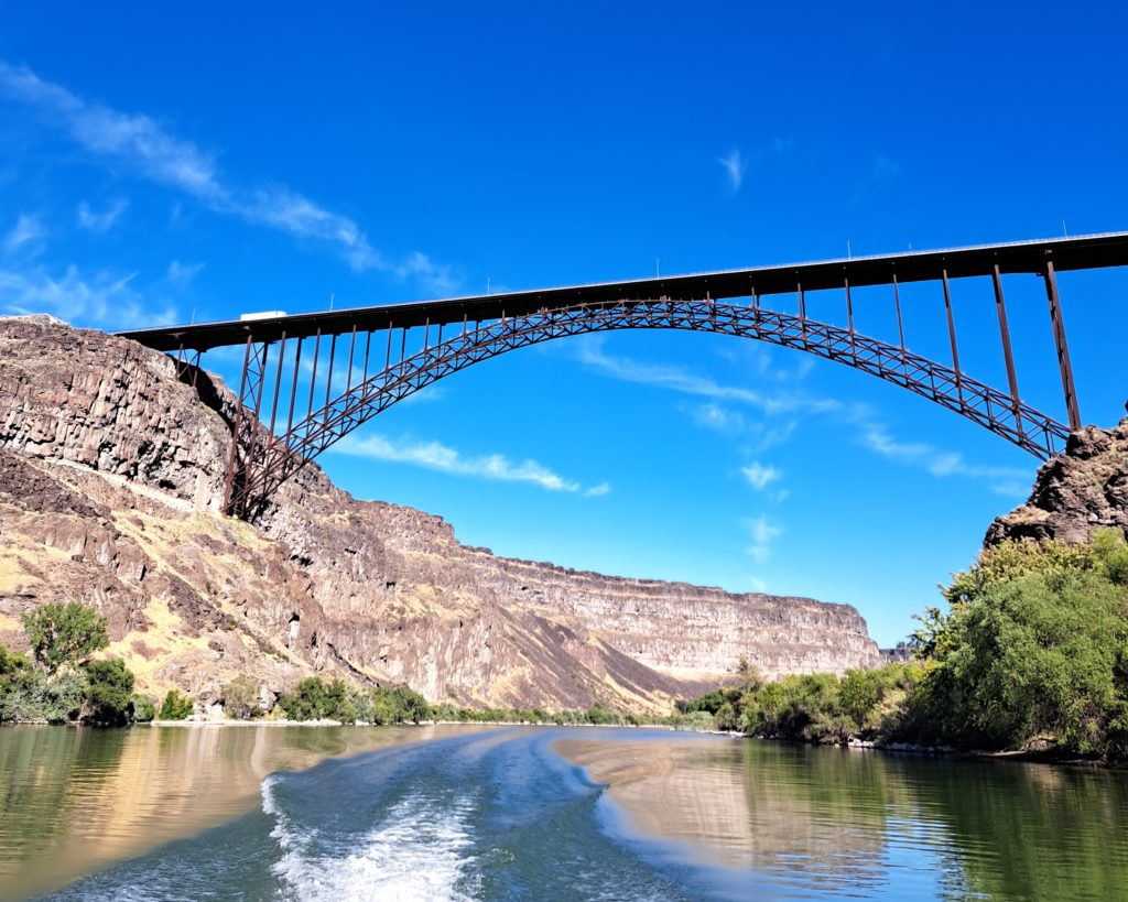 Photo Gallery - Base Jump The Bridge